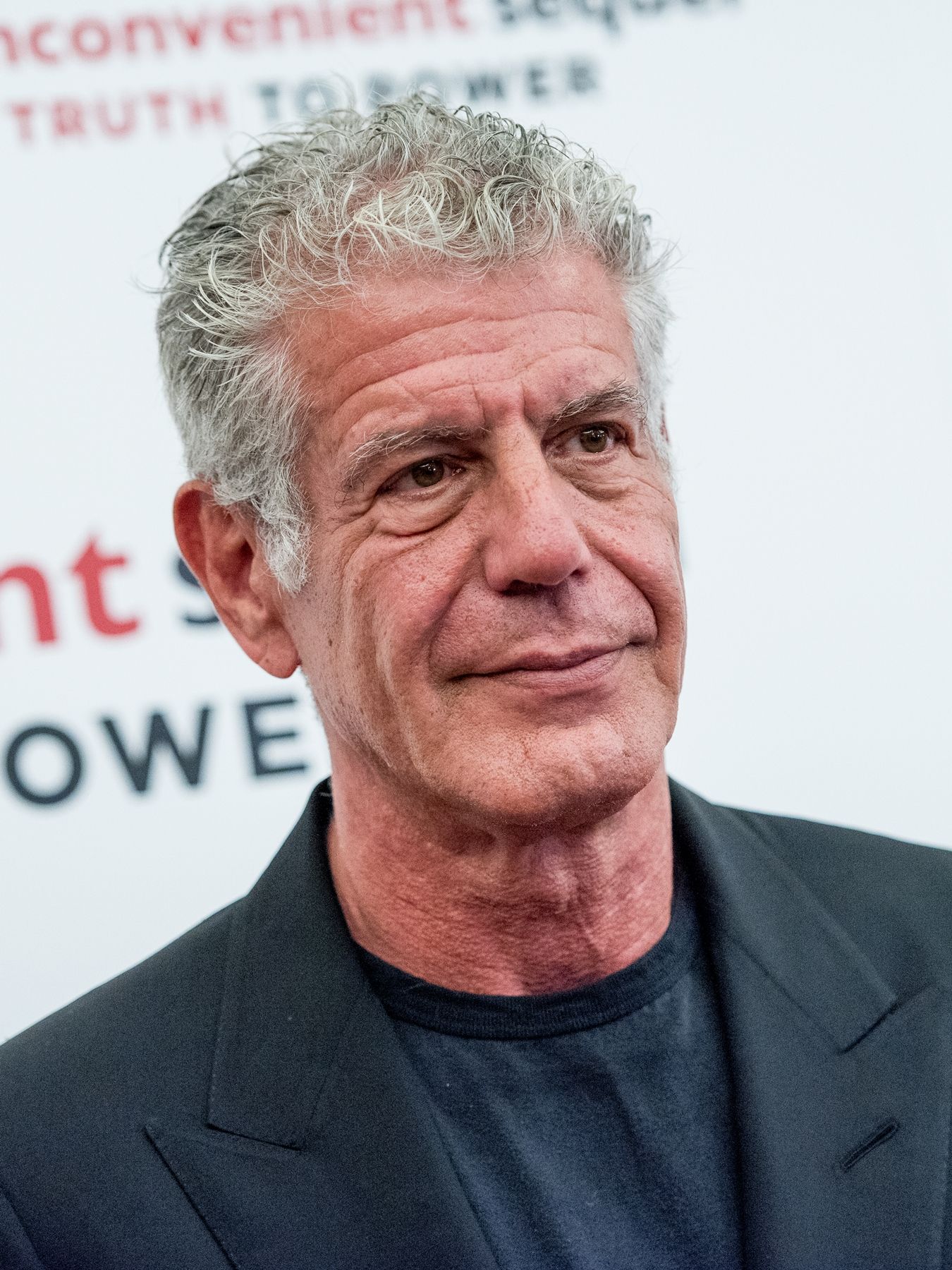 Bourdain - film 2020 - AlloCiné