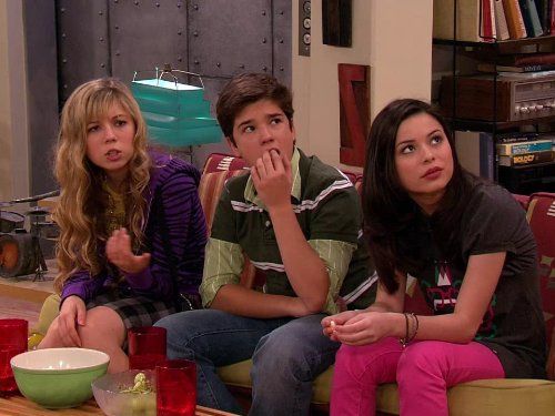Poster iCarly saison 2 - Affiche 92 sur 152 - AlloCiné