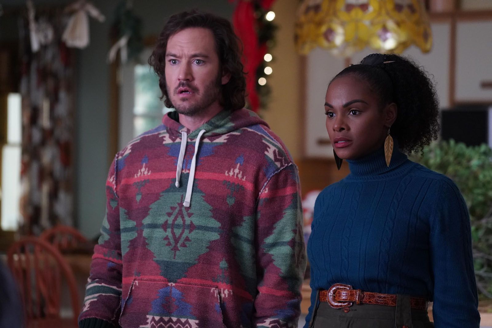 Mixed-ish : Mixed-ish : Photo Tika Sumpter, Mark-Paul Gosselaar - 68 ...