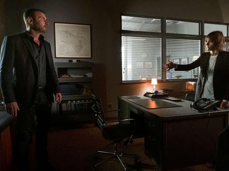Ray Donovan : Ray Donovan : Photo Katherine Moennig - 36 sur 497 - AlloCiné