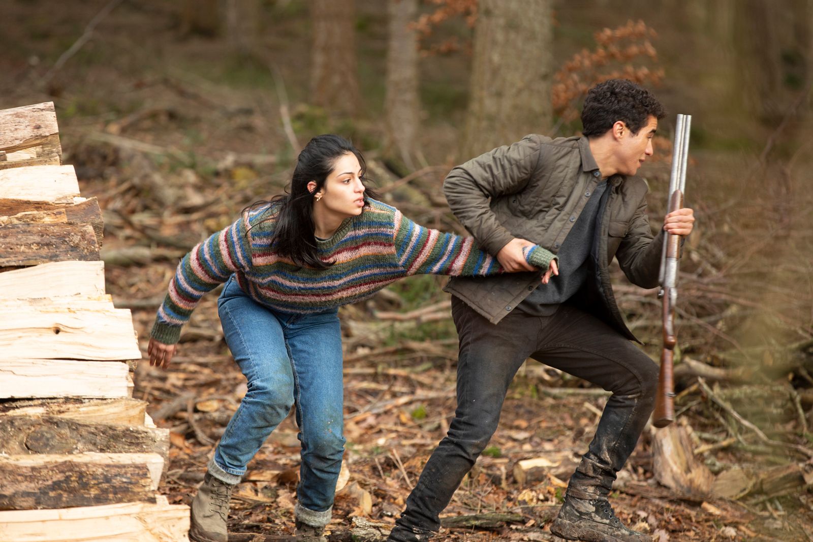 Photo de Sofia Lesaffre - La Terre et le sang : Photo Samy Seghir, Sofia Lesaffre - Photo 12 sur ...