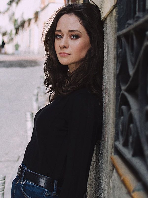 Poster Alba - Affiche 44 sur 44 - AlloCiné