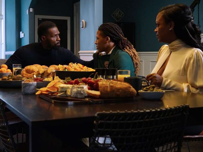 The Chi : The Chi : Photo Kandi Burruss, Curtiss Cook, Michael Epps ...
