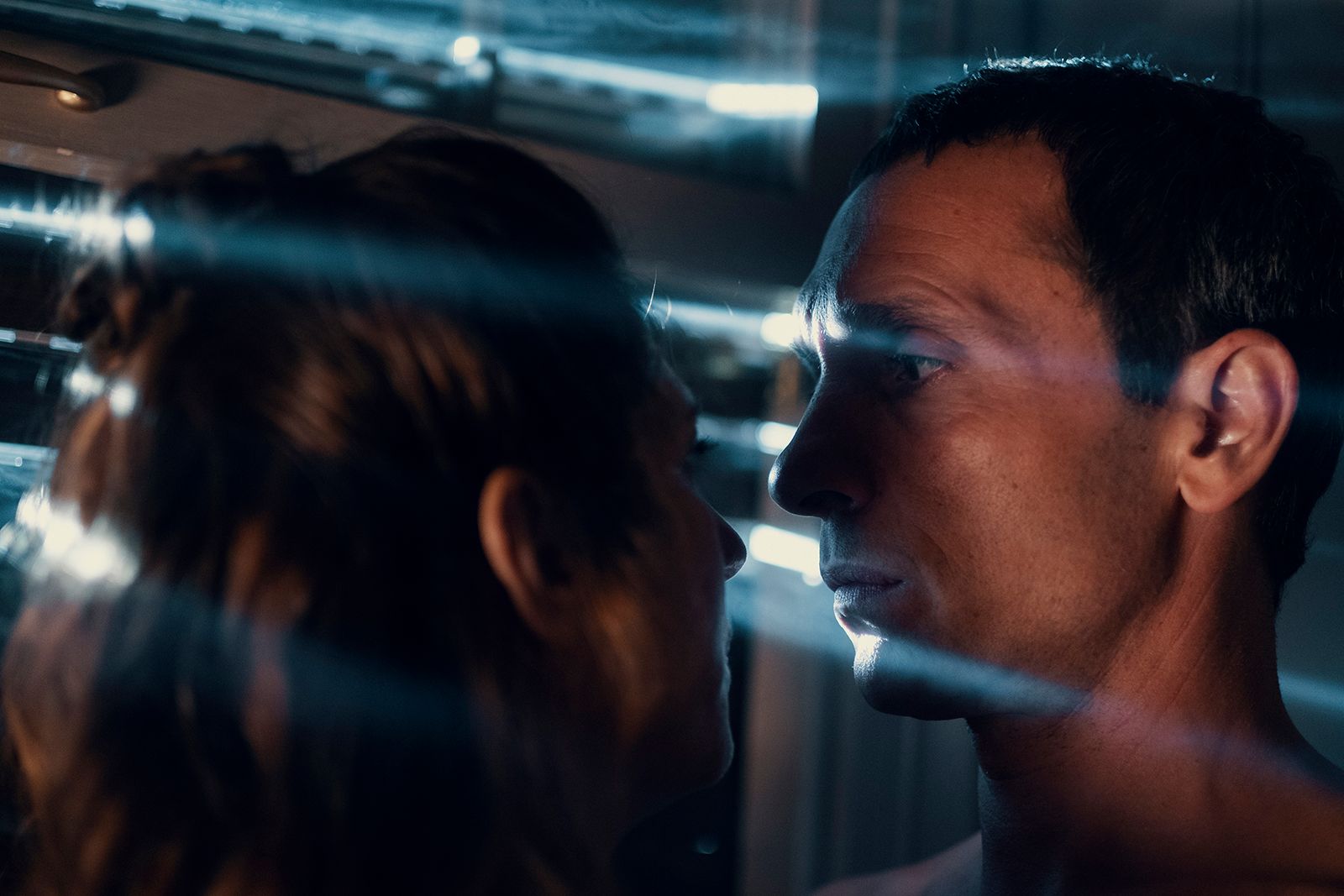 Photo du film Dos - Photo 2 sur 5 - AlloCiné