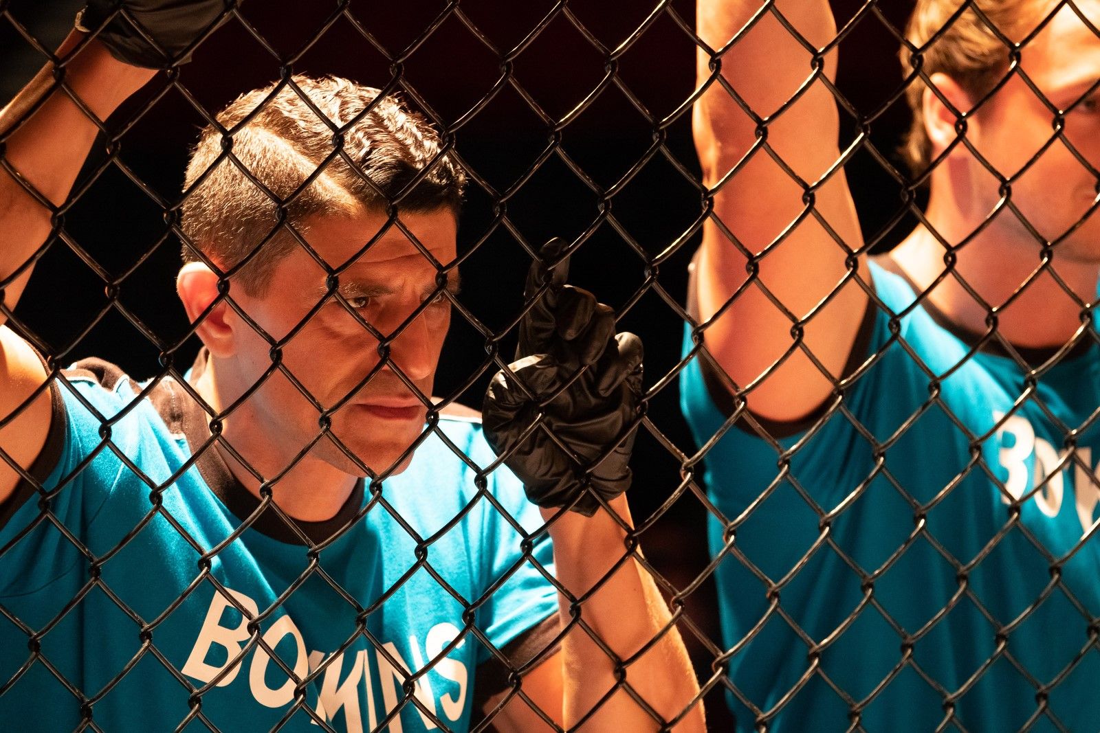 Photo du film Embattled - Photo 21 sur 23 - AlloCiné