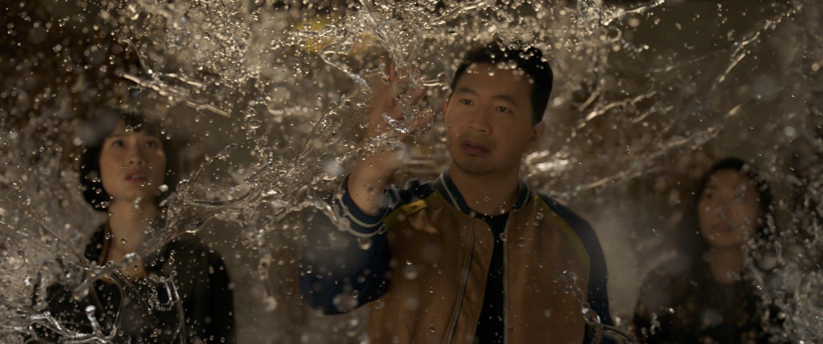 Photo de Meng'er Zhang - Shang-Chi et la Légende des Dix Anneaux ...