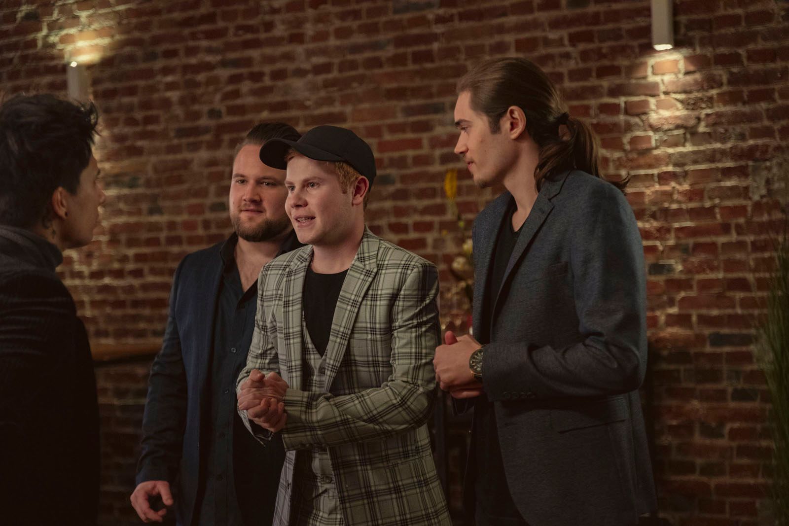 Julien Bam en plein bug : Photo Leon Seidel - 14 sur 15 - AlloCiné