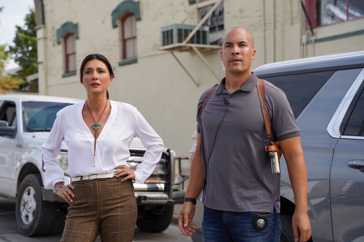 Photo de Amara Zaragoza - Walker : Photo Coby Bell, Amara Zaragoza ...