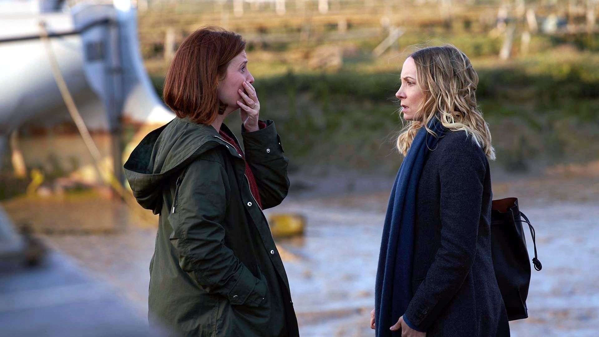 Poster saison 2 - Affiche 4 sur 45 - AlloCiné