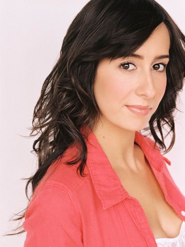 Photo de Laura Covelli - Affiche Laura Covelli - Photo 0 sur 1 - AlloCiné