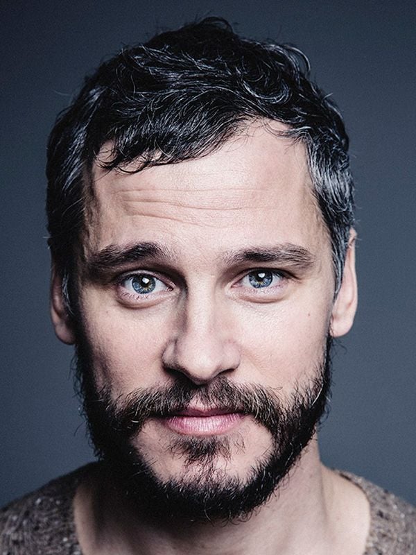 Nicolas Giraud : Sa biographie - AlloCiné