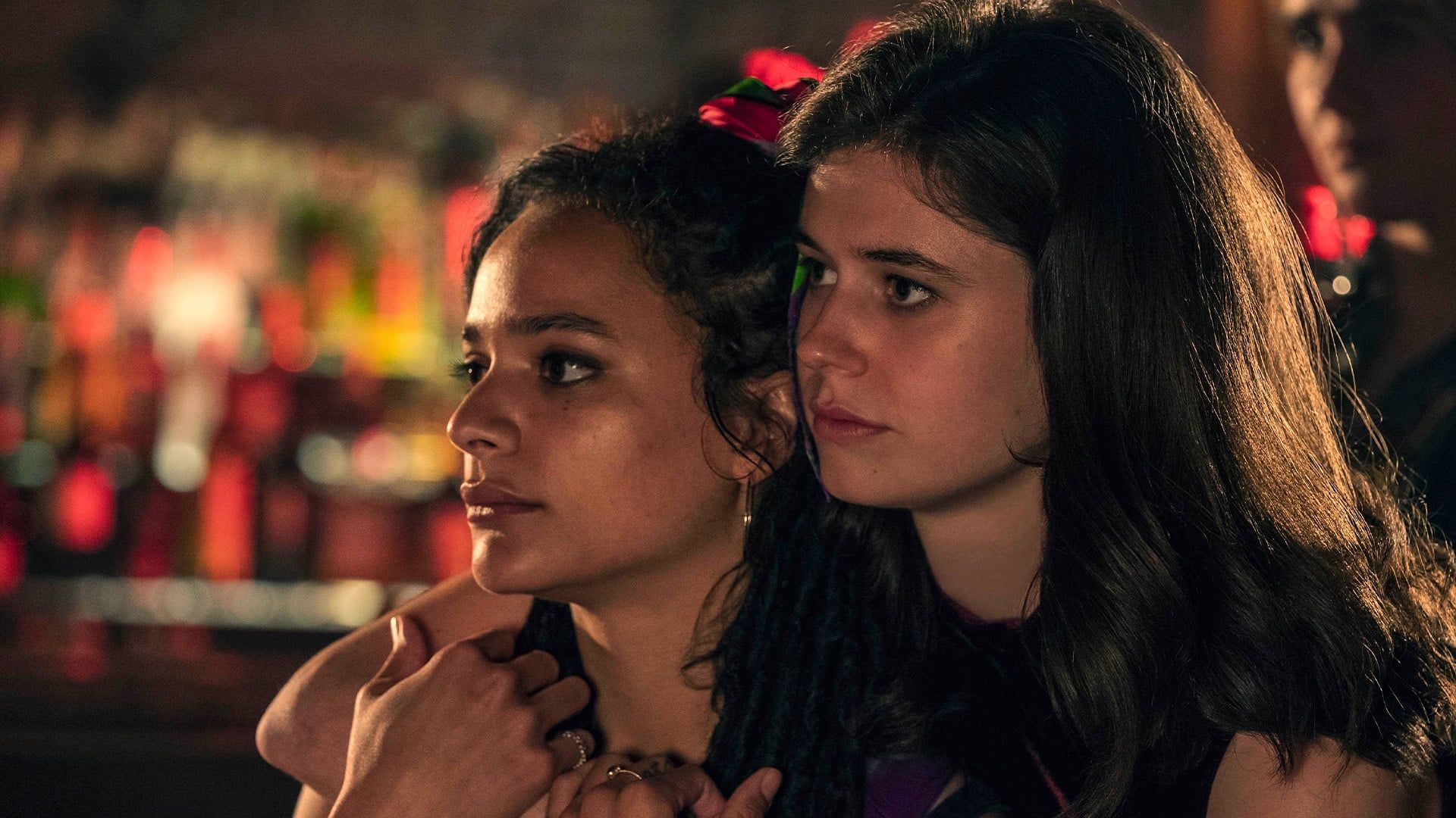 Poster saison 1 - Affiche 12 sur 20 - AlloCiné