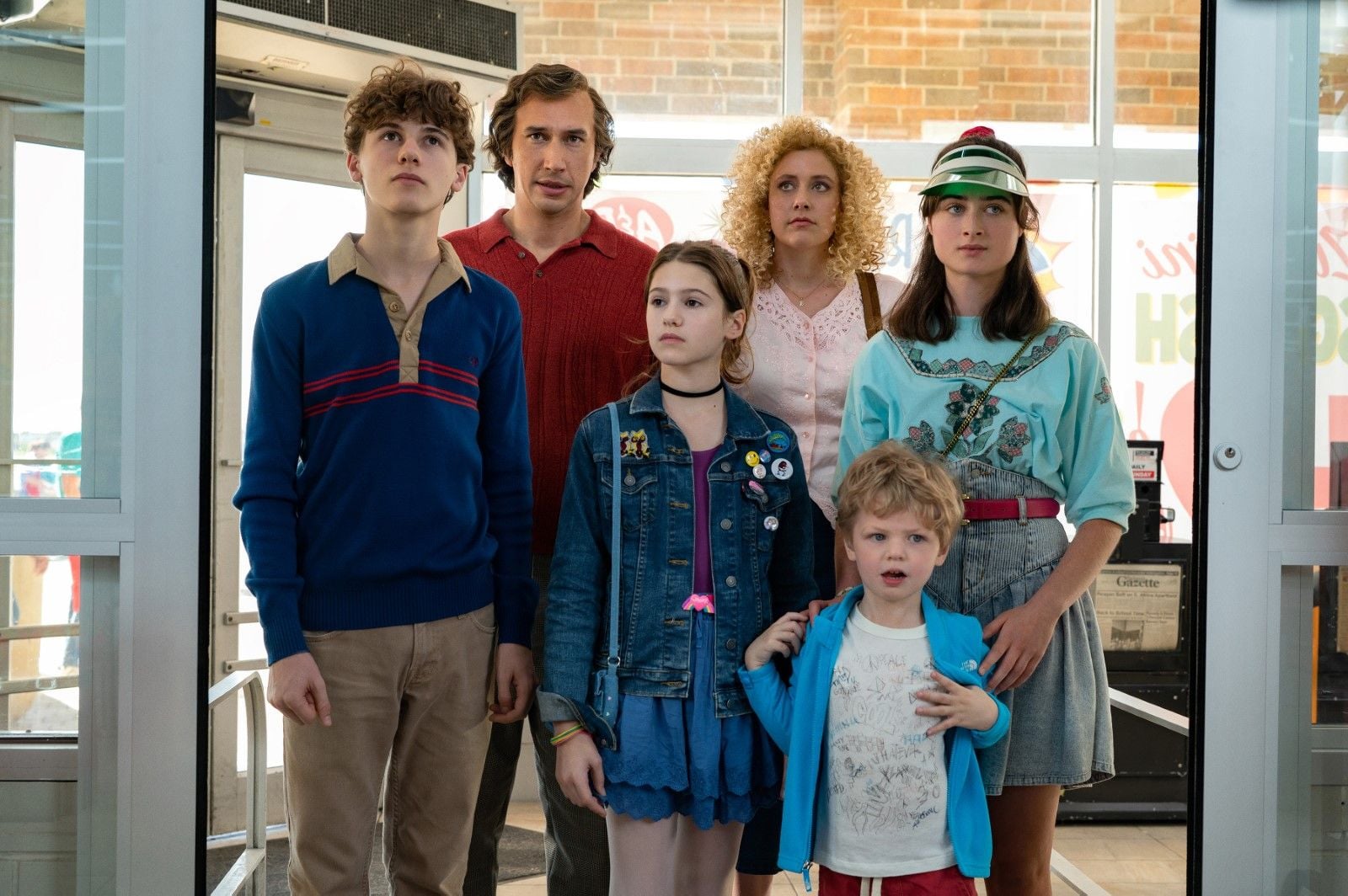 Photo de Raffey Cassidy - White Noise : Photo May Nivola, Greta Gerwig ...