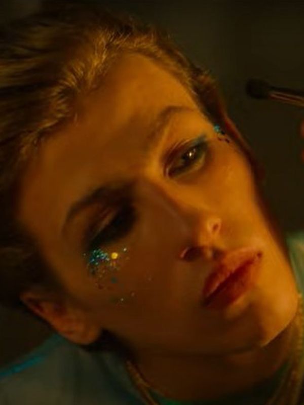 Poster Prisma - Affiche 2 sur 2 - AlloCiné