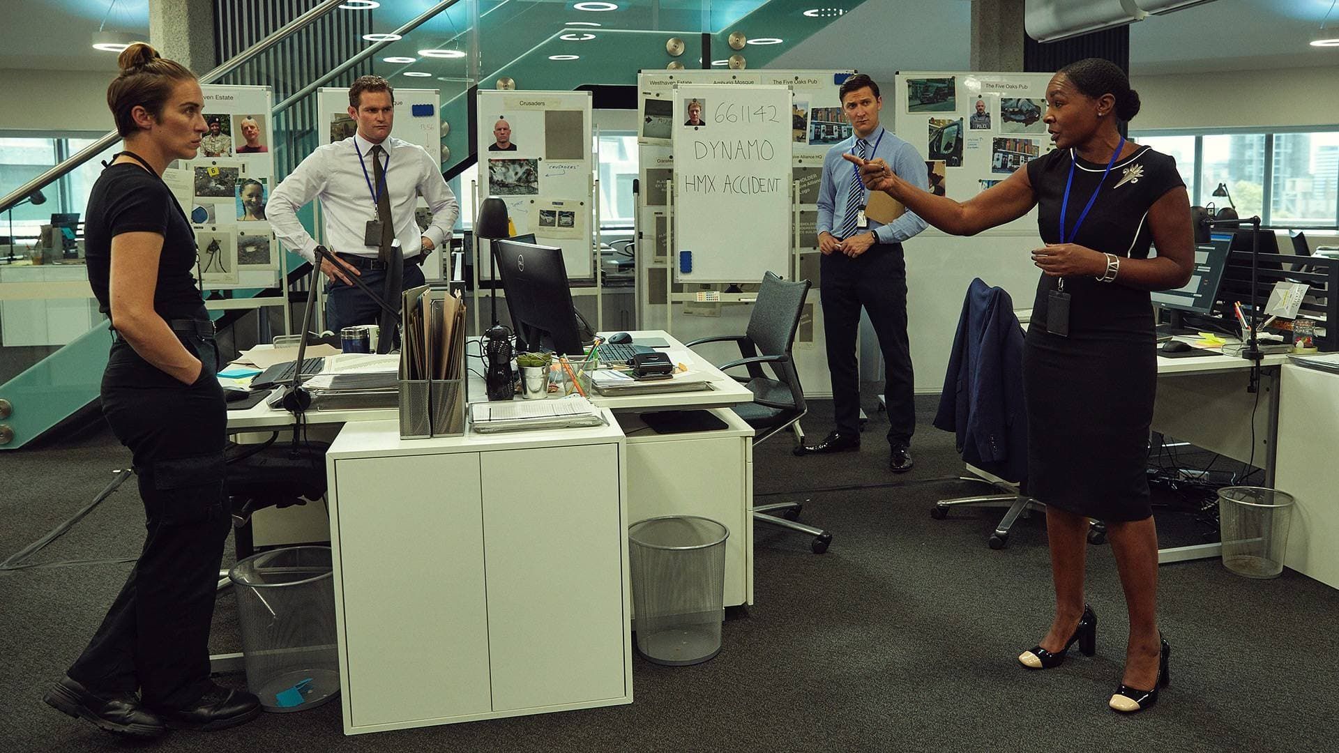 Poster Trigger Point saison 1 - Affiche 9 sur 13 - AlloCiné