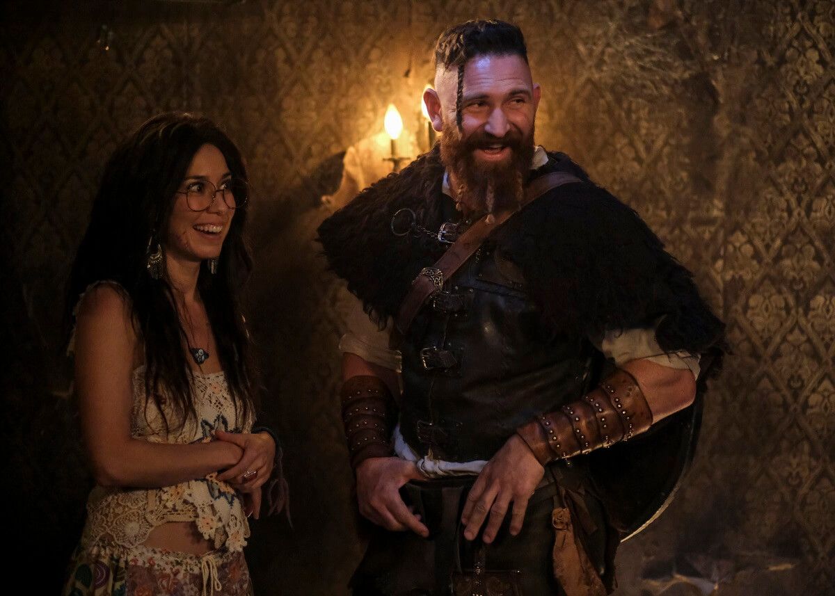 Ghosts : fantômes à la maison : Ghosts : fantômes à la maison : Photo Devan Long - 27 sur 43 ...