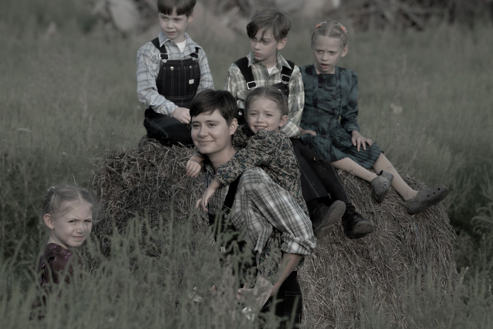 Photo de August Winter - Women Talking : Photo August Winter, Emily ...