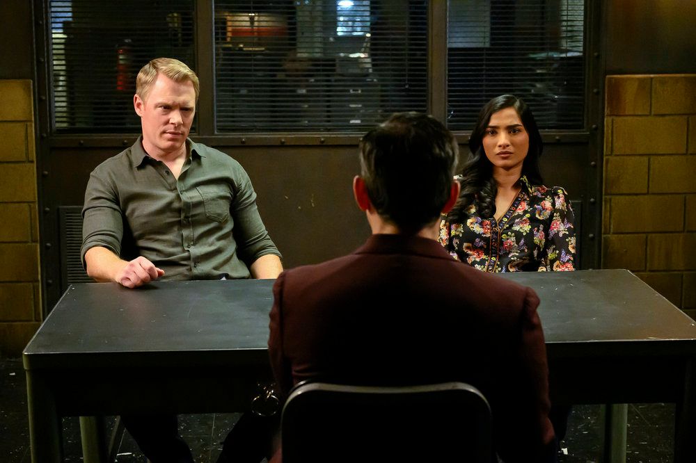 Blacklist : Blacklist : Photo Diego Klattenhoff, Anya Banerjee - 17 sur ...