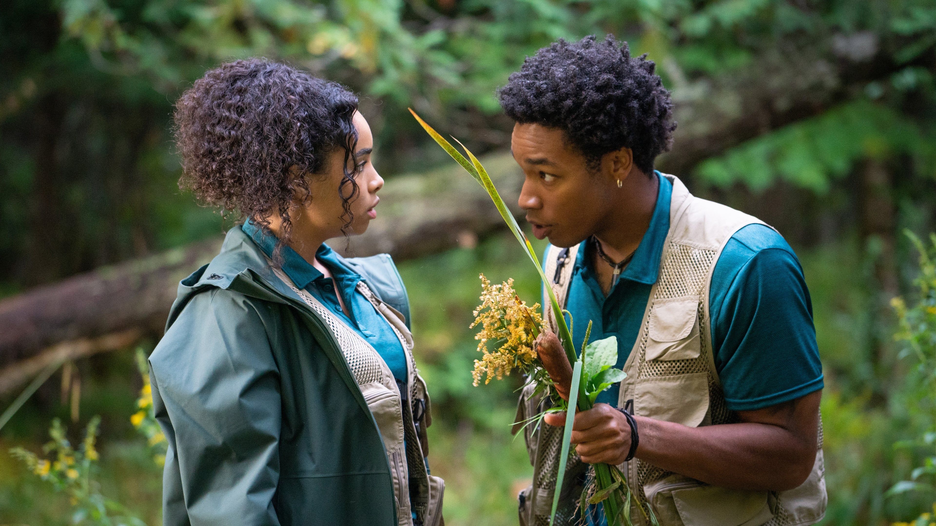 Poster saison 2 - Affiche 2 sur 17 - AlloCiné