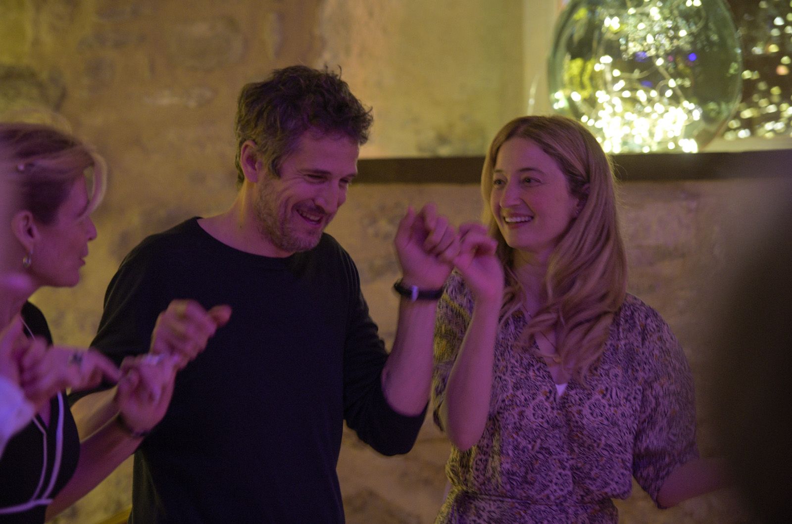 Photo du film Hors-saison - Photo 11 sur 12 - AlloCiné