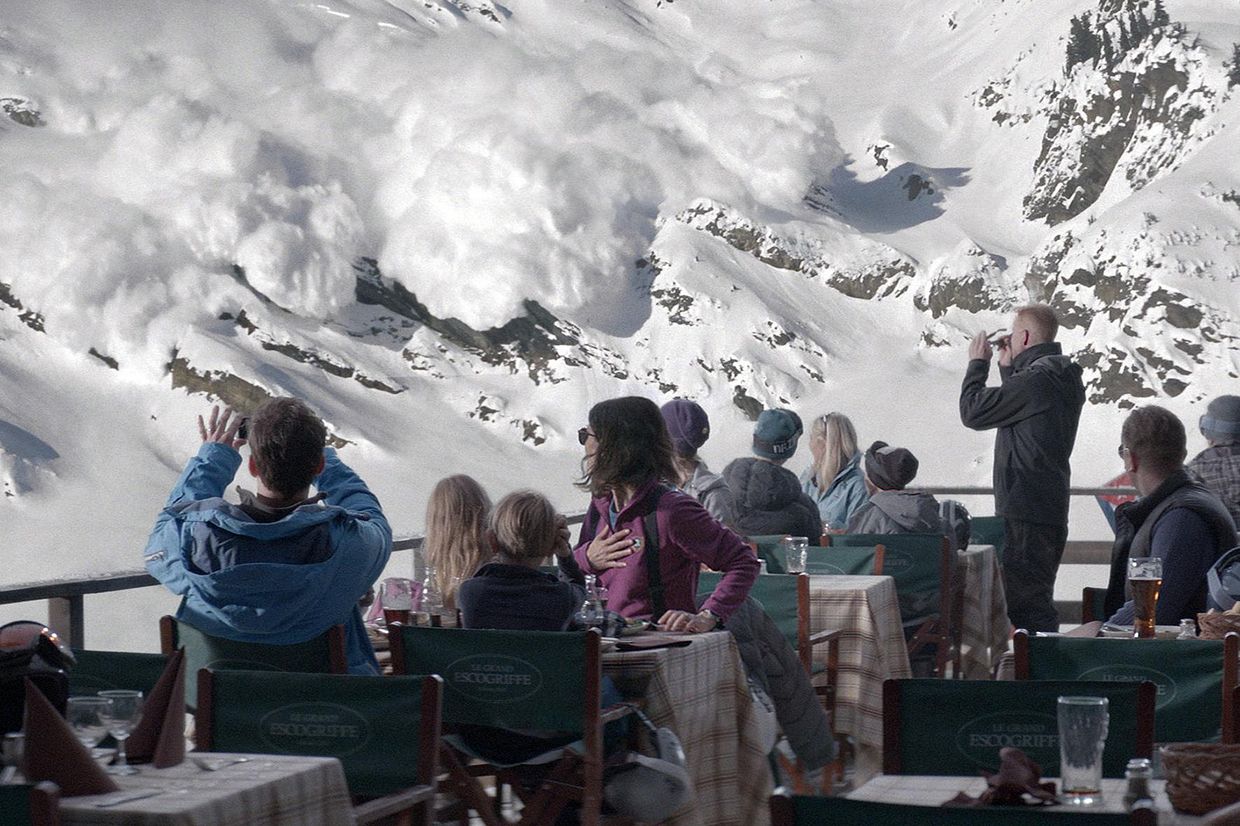 Snow Therapy (2015) au Cinéma Paris - Le Balzac