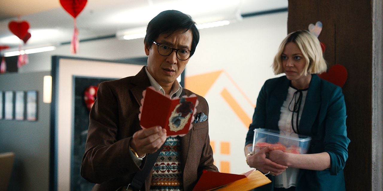 Photo de Lio Tipton - Back to Business : Photo Lio Tipton, Ke Huy Quan - Photo 1 sur 51 - AlloCiné