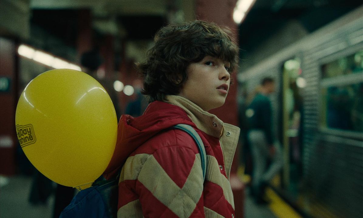 Eric : Photo Ivan Morris Howe - 17 sur 25 - AlloCiné