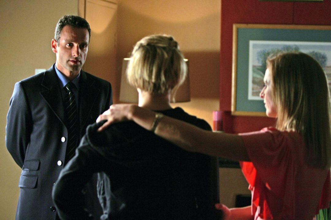 Photo de Andrew Lincoln - Strike Back : Photo Nicola Stephenson, Laura ...