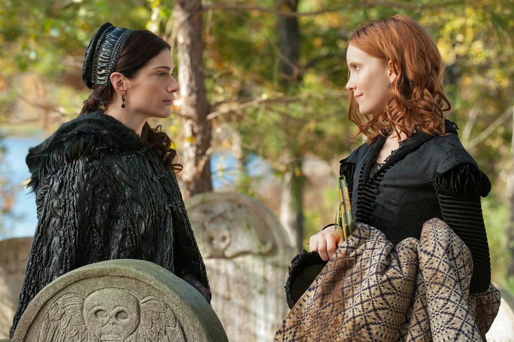 Salem : Salem : Photo Janet Montgomery, Tamzin Merchant - 239 sur 258 - AlloCiné