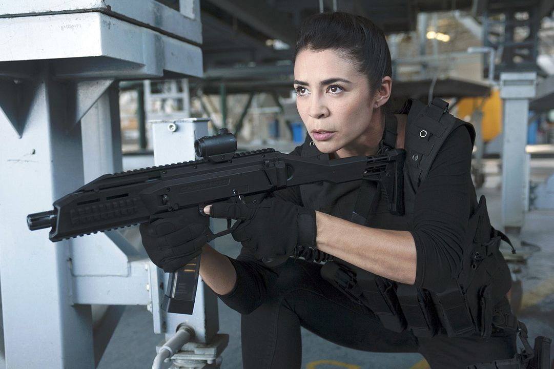 Strike Back : Strike Back : Photo Michelle Lukes - 102 sur 203 - AlloCiné