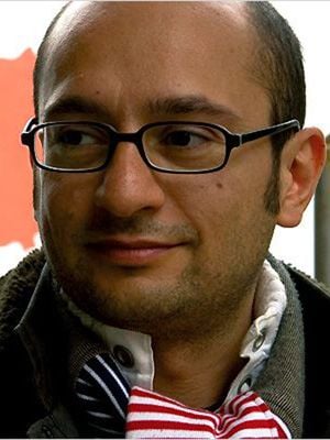 Photo de Arash T. Riahi - Affiche Arash T. Riahi - Photo 0 sur 13 ...