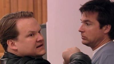 Poster saison 3 - Affiche 69 sur 190 - AlloCiné