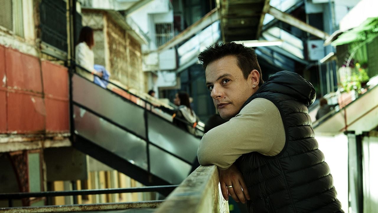 Poster saison 2 - Affiche 64 sur 174 - AlloCiné