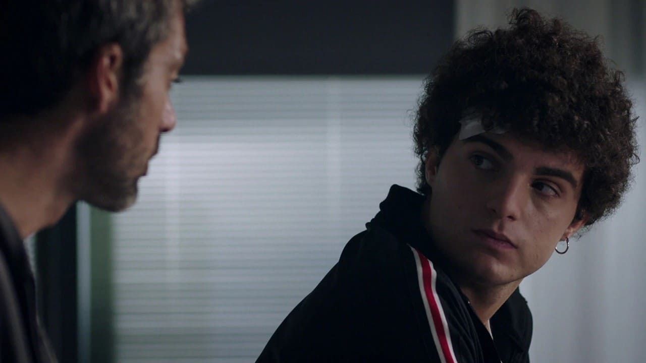 Poster saison 1 - Affiche 40 sur 41 - AlloCiné