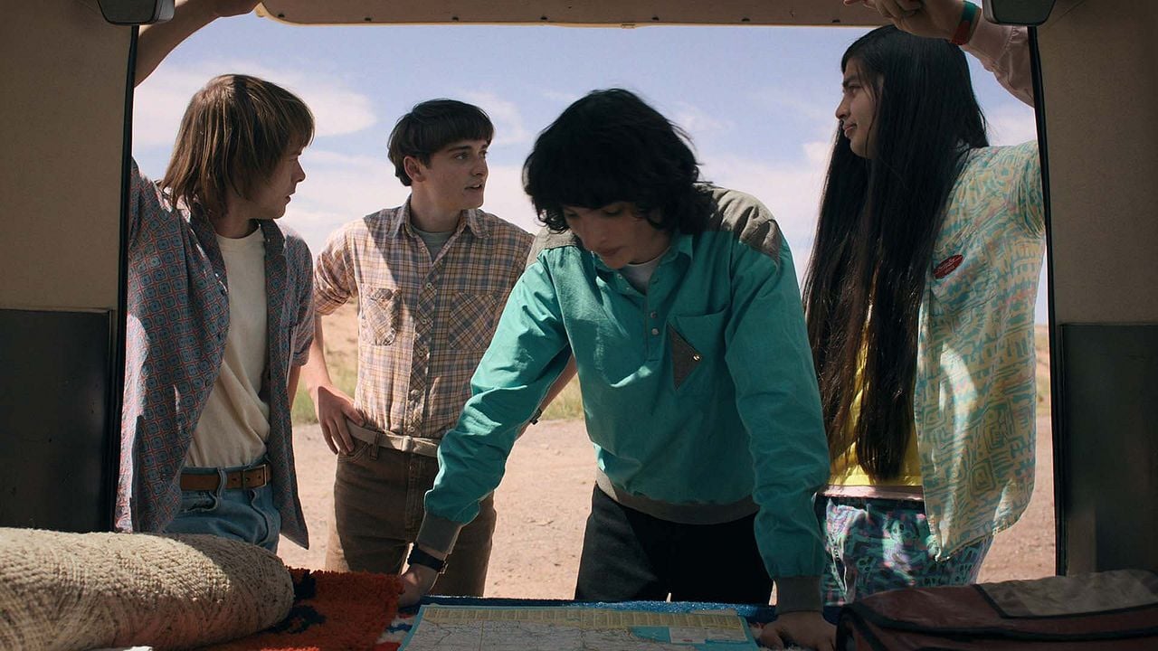 Poster saison 4 - Affiche 6 sur 207 - AlloCiné