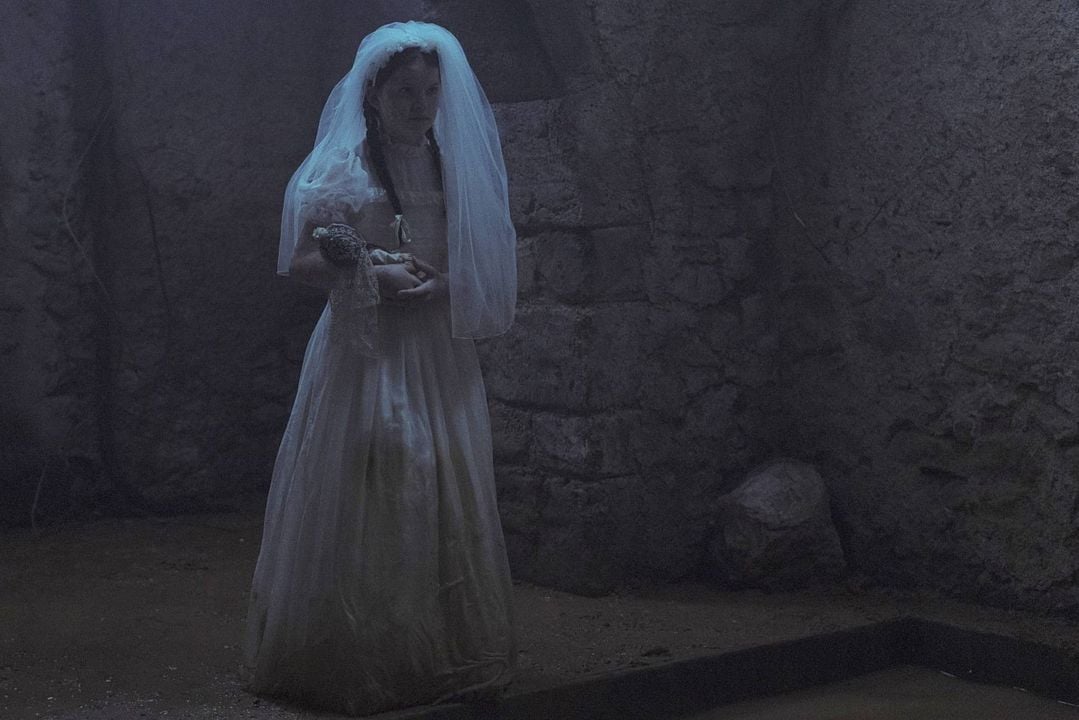 Photo du film The Communion Girl - Photo 1 sur 18 - AlloCiné