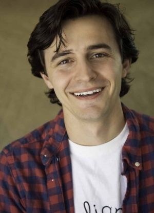 Photo de Sam Skolnik - Affiche Sam Skolnik - Photo 0 sur 1 - AlloCiné