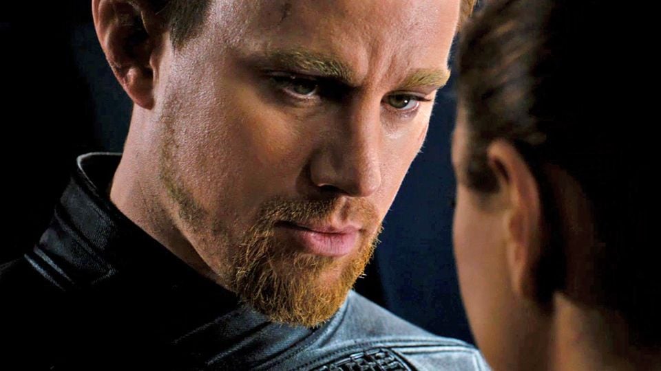 Trailer du film Jupiter : Le destin de l'Univers - Jupiter : Le destin ...