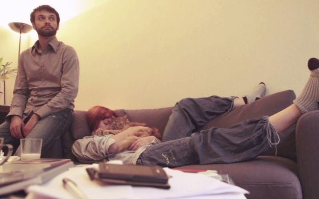 Bande annonce de Provisoire - Provisoire Bande-annonce VF - AlloCiné