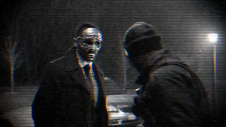 Trailer du film Home Invasion - Home Invasion Bande-annonce VO - AlloCiné