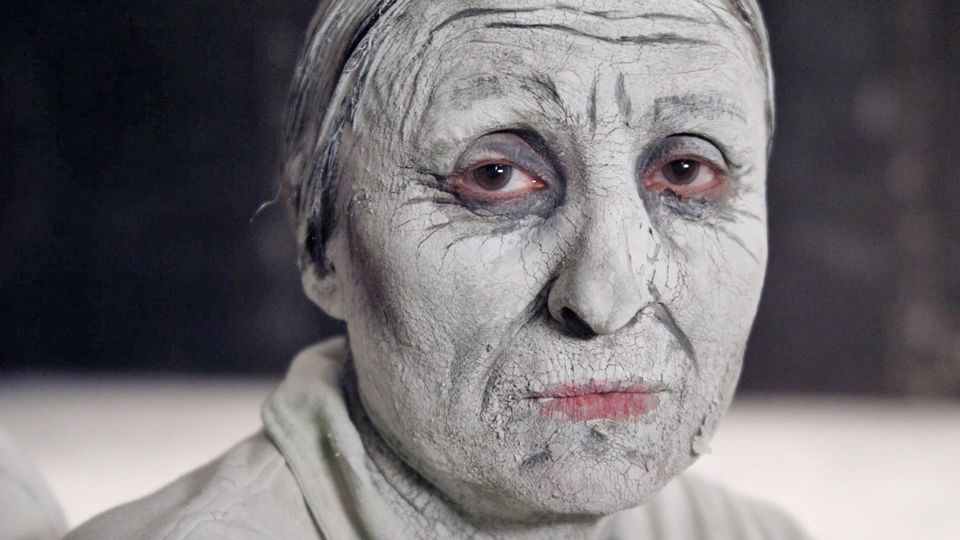 Trailer du film May B - May B Bande-annonce VF - AlloCiné