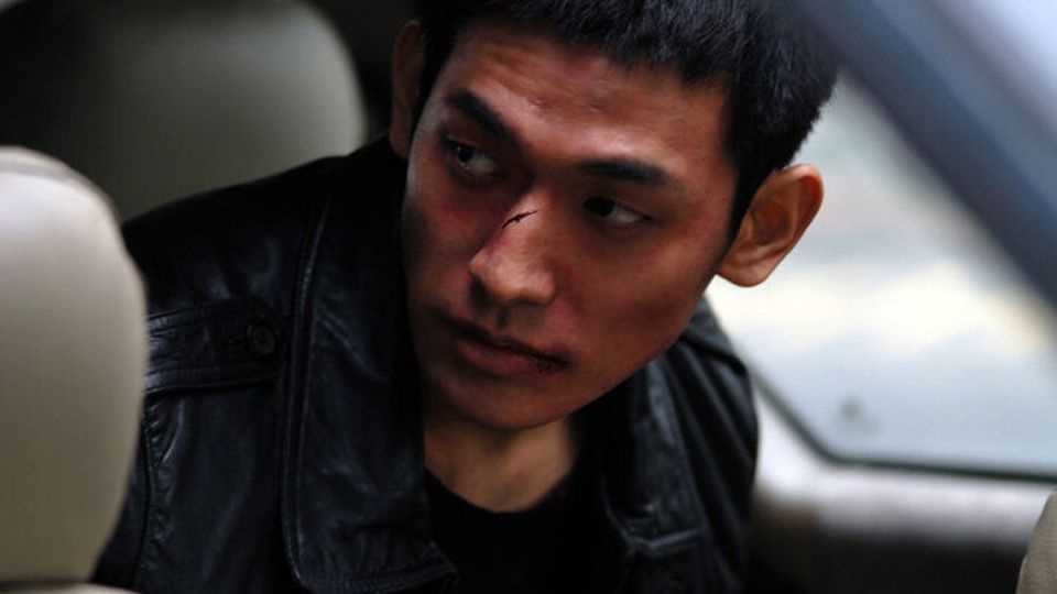 Trailer du film The Beast - The Beast Bande-annonce VO - AlloCiné