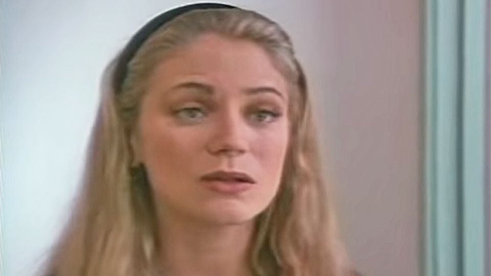 Trailer du film The Favor - The Favor Bande-annonce VO - AlloCiné