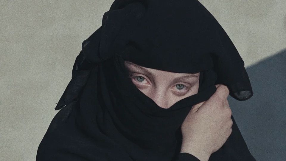 Trailer du film Elle s'appelle Barbara - Elle s'appelle Barbara Bande ...