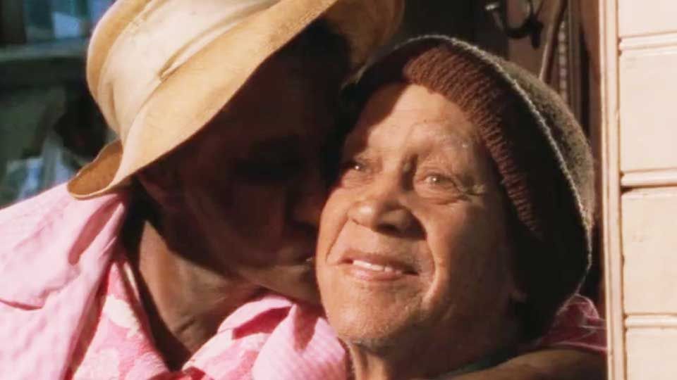 Trailer du film Classified People - Classified People Bande-annonce VO ...