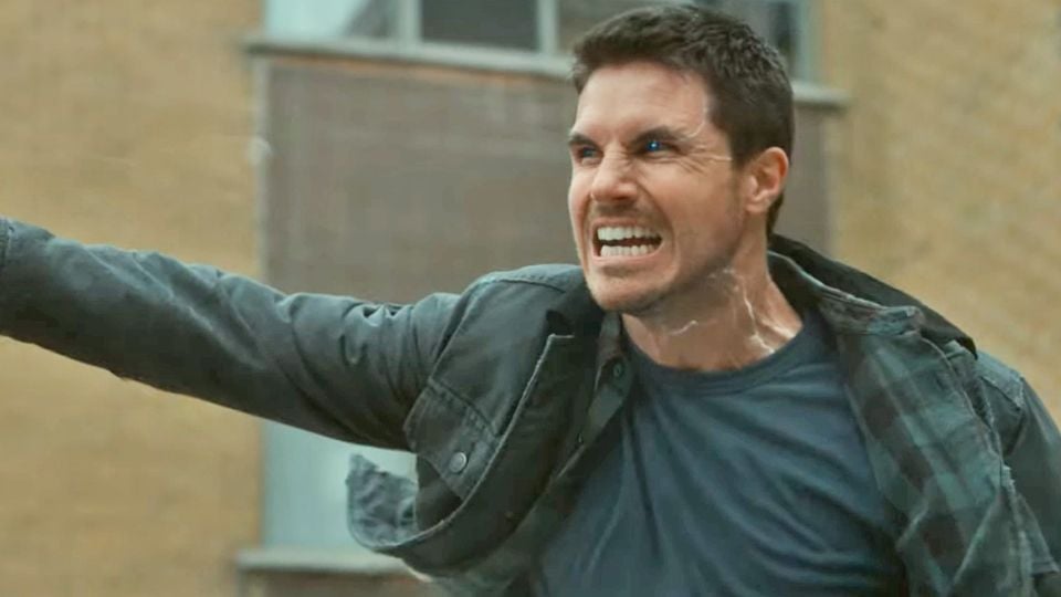 Teaser du film Code 8 : Partie II - Code 8 : Partie II Teaser VF - AlloCiné